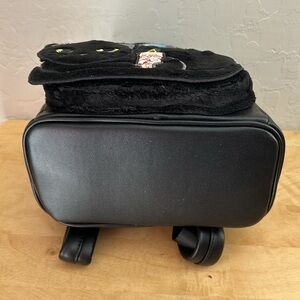 Loungefly | Bags | Loungefly Hocus Pocus Binx Pocket Mini Backpack ...